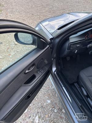 Pelēks BMW 318 2024 Viļņa, ar dzinēja tilpumu 2.00 L un nobraukumu 312 tūkst. km par 4500 €, foto 12 vietnē AUTOMOTO.COM.LV
