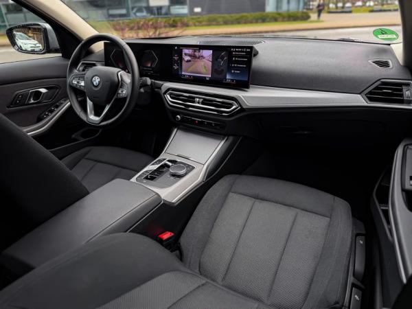 Pelēks BMW 318 2024 Rīga, ar dzinēja tilpumu 2.00 L un nobraukumu 61 tūkst. km par 29700 €, foto 2 vietnē AUTOMOTO.COM.LV