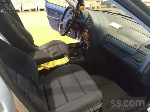 Pelēks BMW 318 1997 Liepāja, ar dzinēja tilpumu 1.80 L un nobraukumu 427 tūkst. km par 4200 €, foto 10 vietnē AUTOMOTO.COM.LV