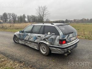 Pelēks BMW 318 1998 Valmiera, ar dzinēja tilpumu 2.00 L un nobraukumu 479 tūkst. km par 1650 €, foto  vietnē AUTOMOTO.COM.LV