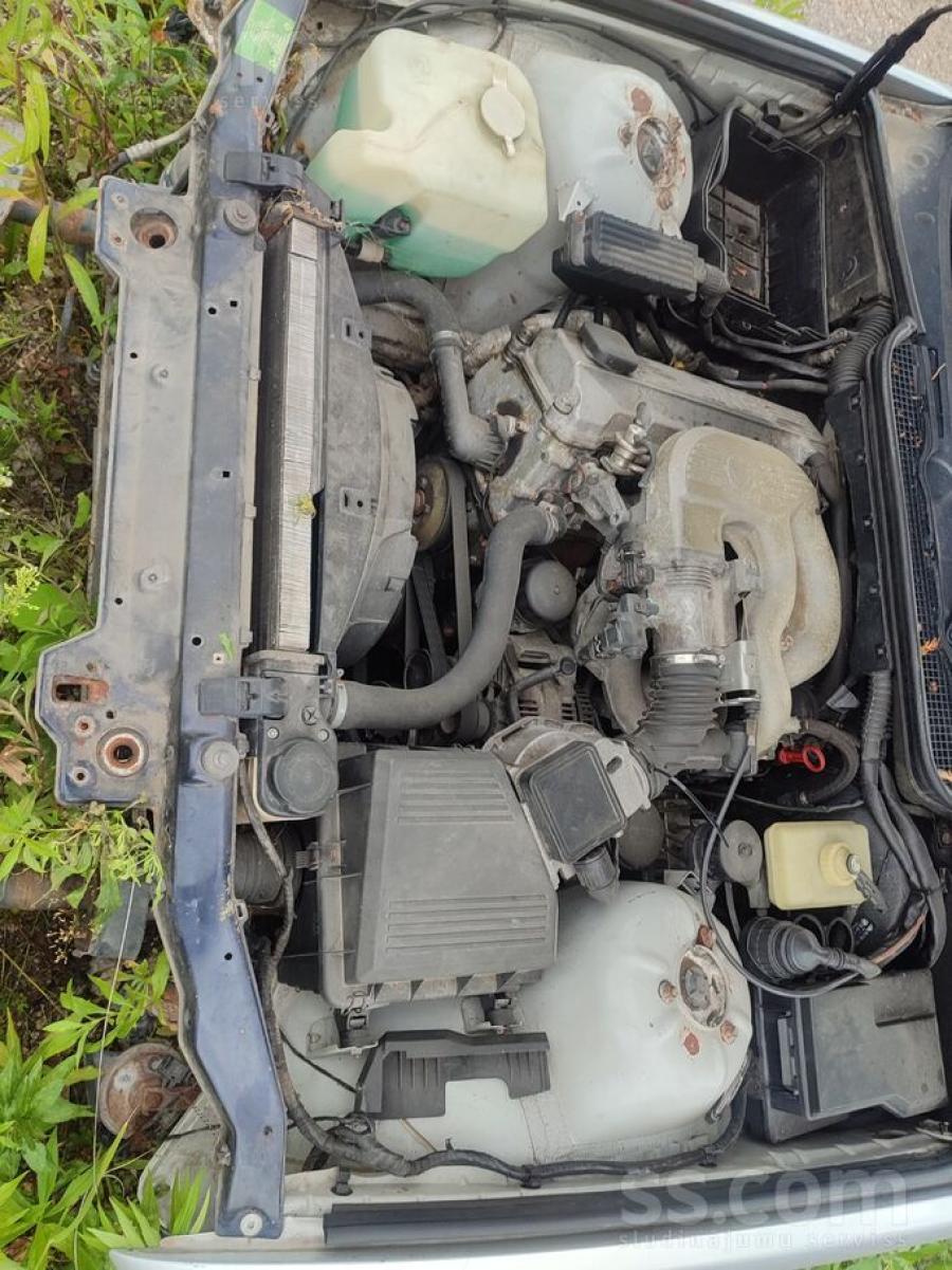 Grey BMW 318 1999 in Riga, with an engine capacity of 1.80 L and mileage of 300 thousand km for 850 €, photo 5 on AUTOMOTO.COM.LV