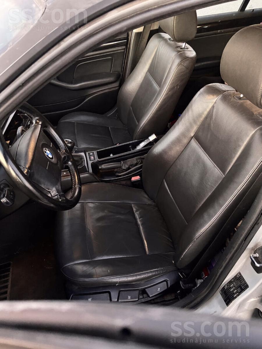 Pelēks BMW 318 2000 Rīga, ar dzinēja tilpumu 2.00 L un nobraukumu 280 tūkst. km par 1750 €, foto 6 vietnē AUTOMOTO.COM.LV