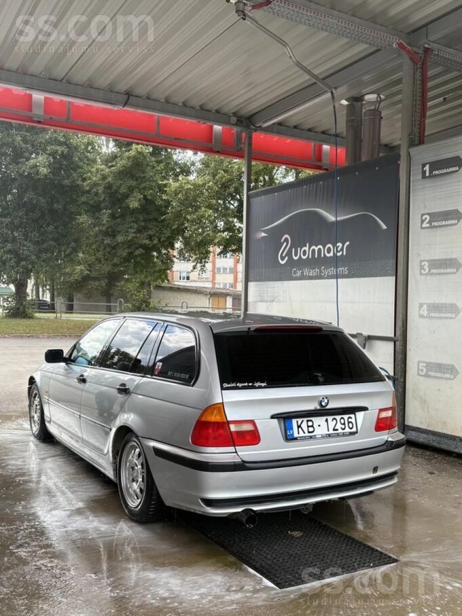 Pelēks BMW 318 2001 Liepāja, ar dzinēja tilpumu 1.80 L un nobraukumu 266 tūkst. km par 1100 €, foto 3 vietnē AUTOMOTO.COM.LV