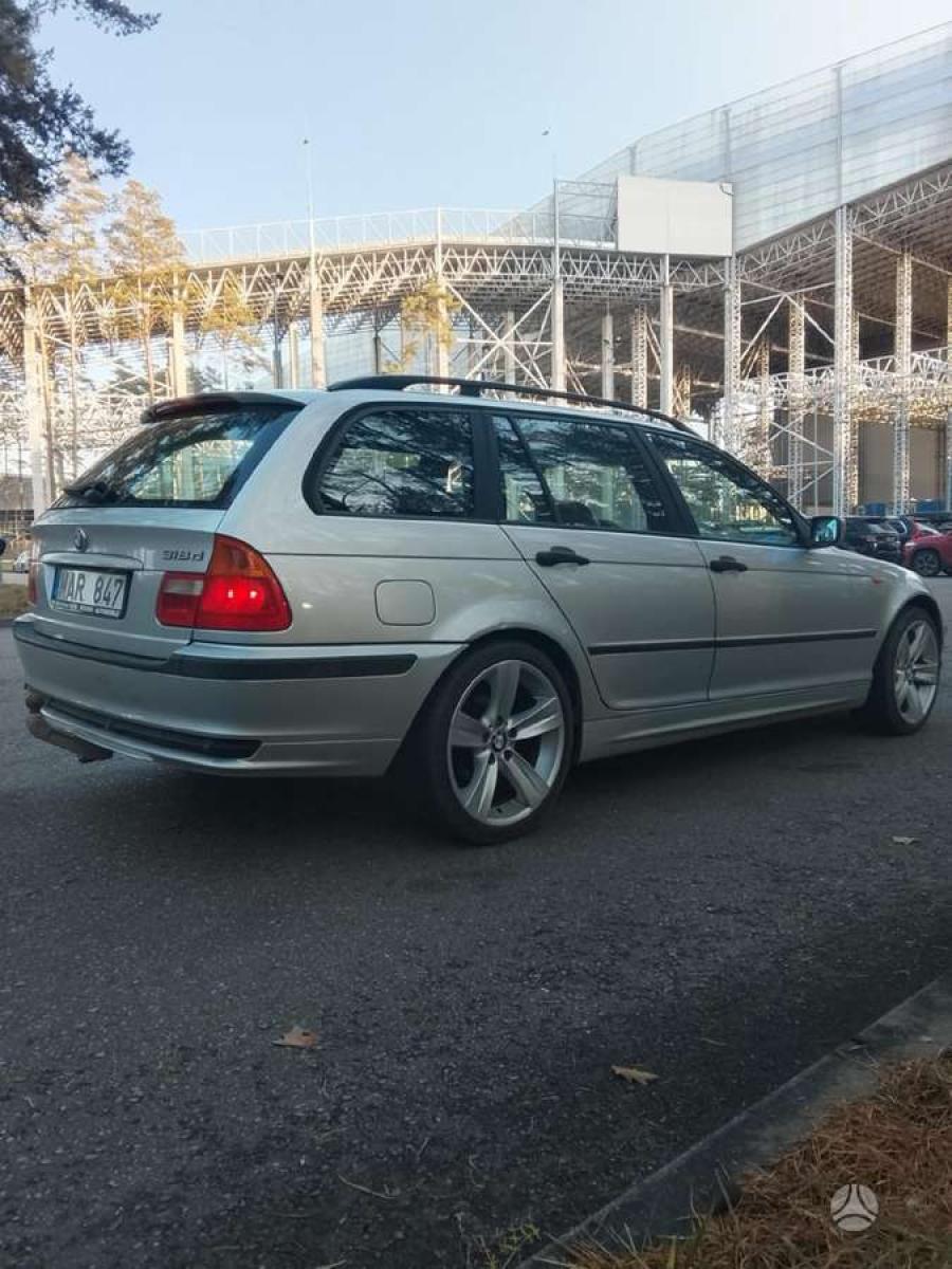 Grey BMW 318 2002 in Druskininkai, with an engine capacity of 2.00 L and mileage of 346 thousand km for 1750 €, photo 2 on AUTOMOTO.COM.LV