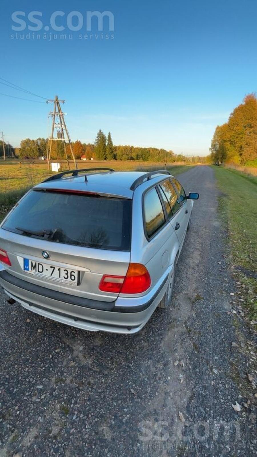 Grey BMW 318 2002 in Valmiera, with an engine capacity of 2.00 L and mileage of 242 thousand km for 1500 €, photo 4 on AUTOMOTO.COM.LV