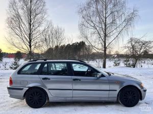 Grey BMW 318 2004 in Vilnius, with an engine capacity of 2.00 L and mileage of 336 thousand km for 1350 €, photo 4 on AUTOMOTO.COM.LV