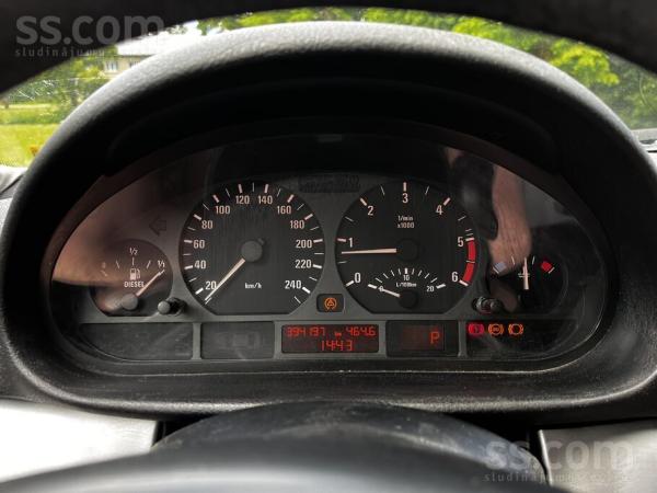 Pelēks BMW 318 2004 Liepāja, ar dzinēja tilpumu 2.00 L un nobraukumu 394 tūkst. km par 1400 €, foto 5 vietnē AUTOMOTO.COM.LV