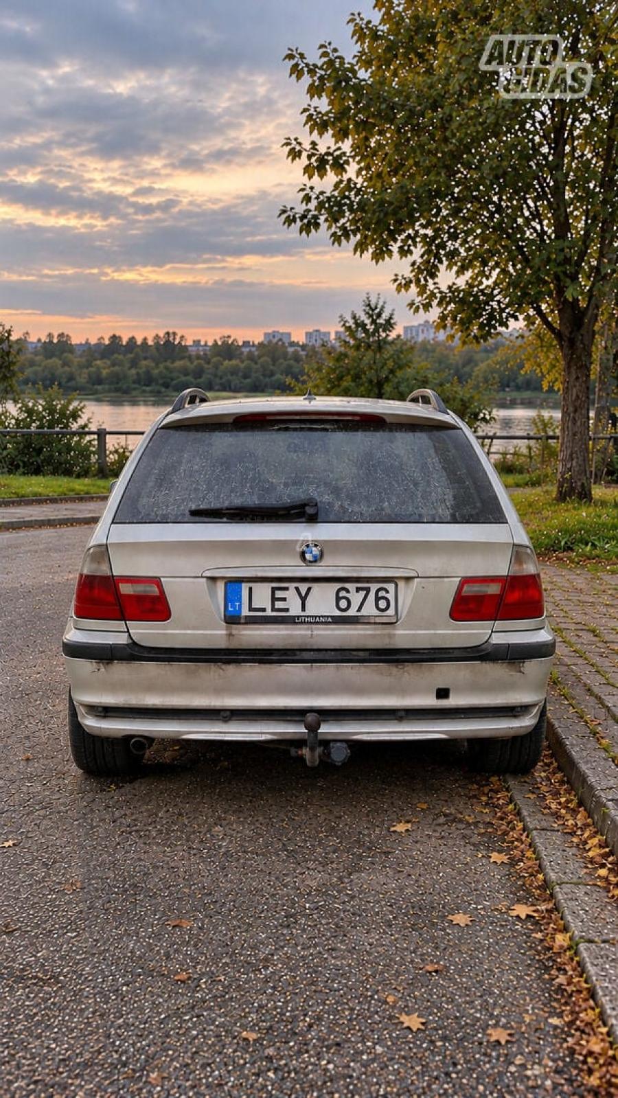 Pelēks BMW 318 2005 Kauņa, ar dzinēja tilpumu 2.00 L un nobraukumu 300 tūkst. km par 1100 €, foto 5 vietnē AUTOMOTO.COM.LV