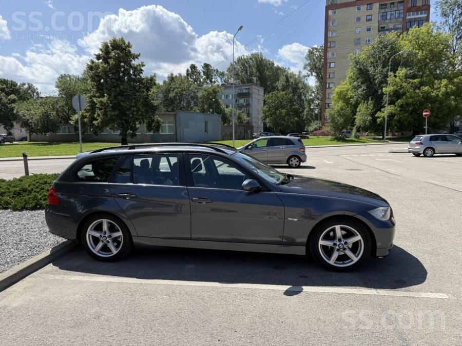 Grey BMW 318 2006 in Riga, with an engine capacity of 1.80 L and mileage of 211 thousand km for 3750 €, photo 2 on AUTOMOTO.COM.LV