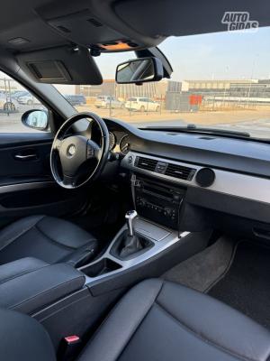 Pelēks BMW 318 2006 Viļņa, ar dzinēja tilpumu 2.00 L un nobraukumu 330 tūkst. km par 1800 €, foto 6 vietnē AUTOMOTO.COM.LV
