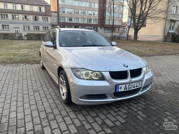 Pelēks BMW 318 2006 Klaipėda, ar dzinēja tilpumu 2.00 L un nobraukumu 262 tūkst. km par 2300 €, foto 1 vietnē AUTOMOTO.COM.LV
