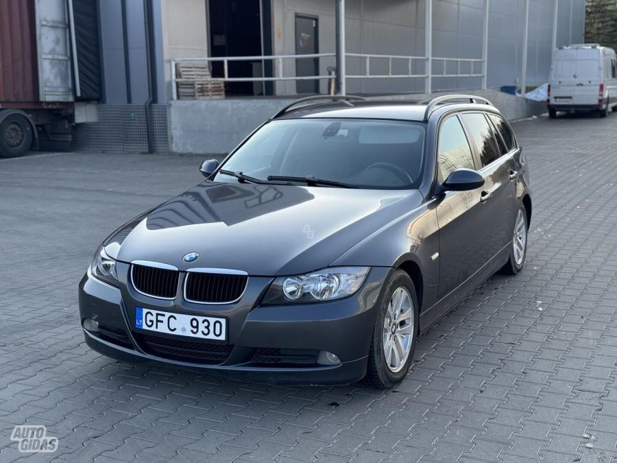 Grey BMW 318 2006 in Vilnius, with an engine capacity of 2.00 L and mileage of 333 thousand km for 1800 €, photo 1 on AUTOMOTO.COM.LV
