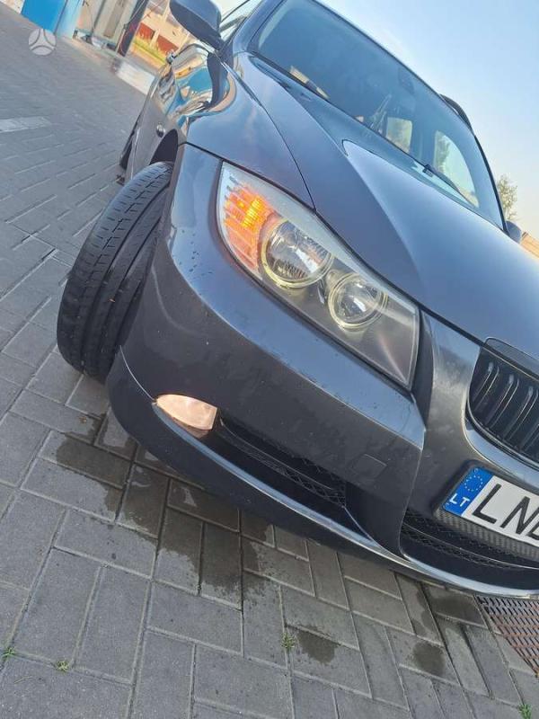 Pelēks BMW 318 2006 Kauņa, ar dzinēja tilpumu 2.00 L un nobraukumu 380 tūkst. km par 3500 €, foto 4 vietnē AUTOMOTO.COM.LV