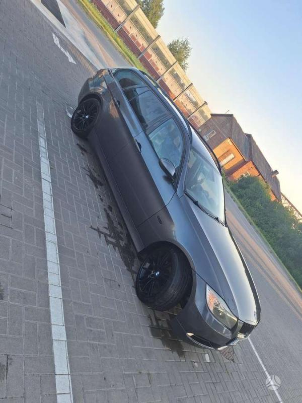 Pelēks BMW 318 2006 Kauņa, ar dzinēja tilpumu 2.00 L un nobraukumu 380 tūkst. km par 3500 €, foto 5 vietnē AUTOMOTO.COM.LV