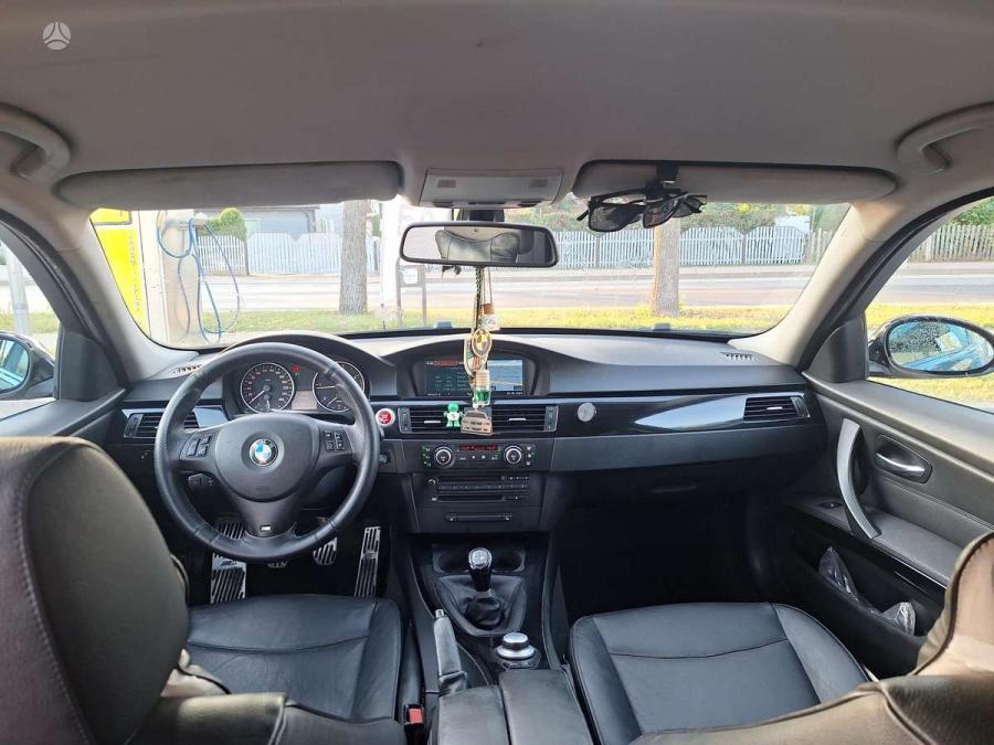 Серый БМВ 318 2006 в Каунас, объемом двигателя 2.00 л и пробегом 380 тыс. км за 3500 €, фото 10 на AUTOMOTO.COM.LV