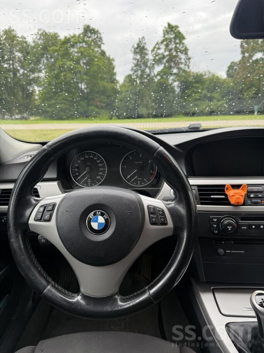 Pelēks BMW 318 2006 Alūksne, ar dzinēja tilpumu 2.00 L un nobraukumu 368 tūkst. km par 3000 €, foto 9 vietnē AUTOMOTO.COM.LV