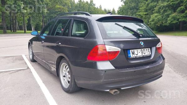 Pelēks BMW 318 2006 Alūksne, ar dzinēja tilpumu 2.00 L un nobraukumu 0 tūkst. km par 2250 €, foto 5 vietnē AUTOMOTO.COM.LV