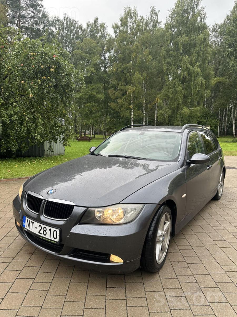 Grey BMW 318 2006 in Jelgava, with an engine capacity of 2.00 L and mileage of 247 thousand km for 3200 €, photo 3 on AUTOMOTO.COM.LV