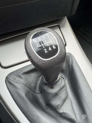 Pelēks BMW 318 2006 Kauņa, ar dzinēja tilpumu 2.00 L un nobraukumu 307 tūkst. km par 2400 €, foto 7 vietnē AUTOMOTO.COM.LV
