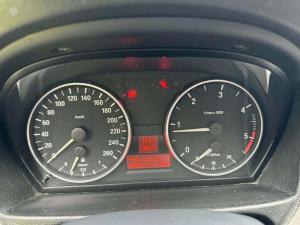 Pelēks BMW 318 2006 Kauņa, ar dzinēja tilpumu 2.00 L un nobraukumu 307 tūkst. km par 2400 €, foto 8 vietnē AUTOMOTO.COM.LV