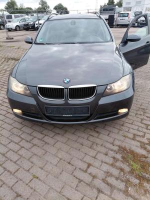 Grey BMW 318 2006 in Marijampole, with an engine capacity of 2.00 L and mileage of 237 thousand km for 2200 €, photo  on AUTOMOTO.COM.LV