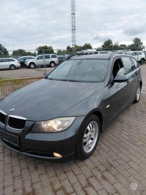 Grey BMW 318 2006 in Marijampole, with an engine capacity of 2.00 L and mileage of 237 thousand km for 2200 €, photo 3 on AUTOMOTO.COM.LV
