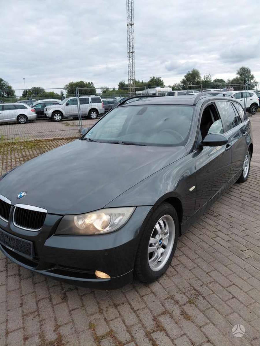 Grey BMW 318 2006 in Marijampole, with an engine capacity of 2.00 L and mileage of 237 thousand km for 2200 €, photo 3 on AUTOMOTO.COM.LV