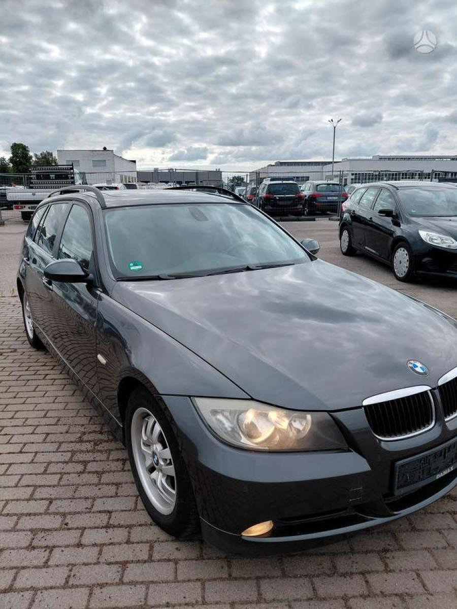 Grey BMW 318 2006 in Marijampole, with an engine capacity of 2.00 L and mileage of 237 thousand km for 2200 €, photo 7 on AUTOMOTO.COM.LV