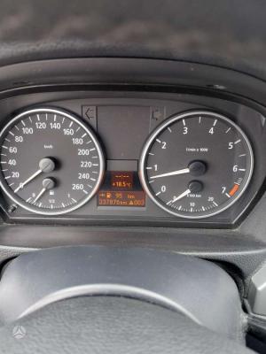 Grey BMW 318 2006 in Marijampole, with an engine capacity of 2.00 L and mileage of 237 thousand km for 2200 €, photo 9 on AUTOMOTO.COM.LV