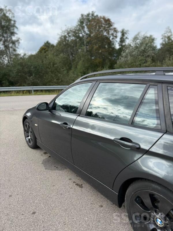 Pelēks BMW 318 2006 Preiļi, ar dzinēja tilpumu 2.00 L un nobraukumu 389 tūkst. km par 2800 €, foto 6 vietnē AUTOMOTO.COM.LV