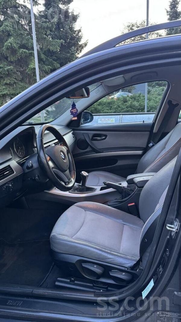 BMW 318 2006 Rīga vietnē Pelēks BMW 318 2006 Rīga, ar dzinēja tilpumu 2.00 L un nobraukumu 252 tūkst. km par 2300 €, foto 9 vietnē AUTOMOTO.COM.LV