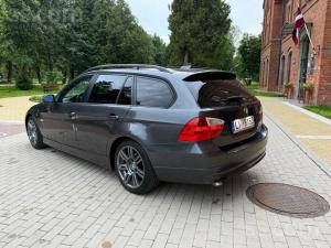 Grey BMW 318 2007 in Riga, with an engine capacity of 1.80 L and mileage of 326 thousand km for 3800 €, photo 4 on AUTOMOTO.COM.LV