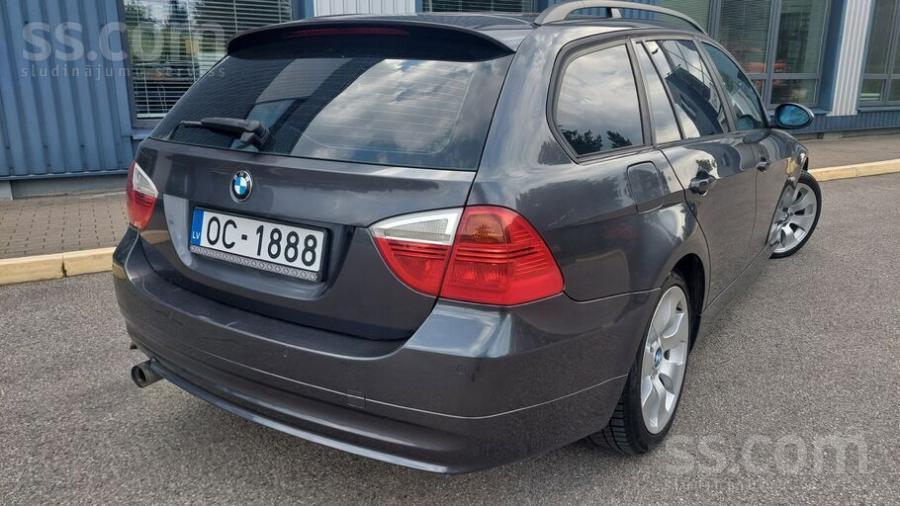 Grey BMW 318 2007 in Riga, with an engine capacity of 2.00 L and mileage of 388 thousand km for 3490 €, photo 5 on AUTOMOTO.COM.LV
