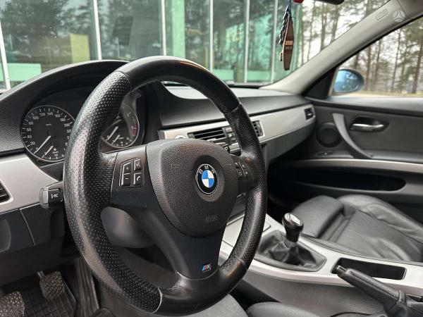Pelēks BMW 318 2007 Nemenčinė, ar dzinēja tilpumu 1.80 L un nobraukumu 329 tūkst. km par 2800 €, foto 9 vietnē AUTOMOTO.COM.LV