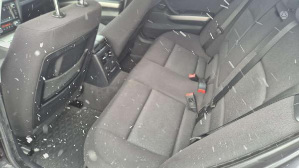 Pelēks BMW 318 2007 Šauļi, ar dzinēja tilpumu 2.00 L un nobraukumu 271 tūkst. km par 3250 €, foto 11 vietnē AUTOMOTO.COM.LV