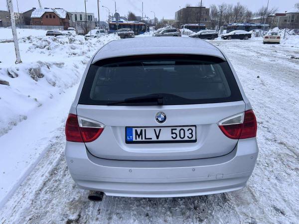 Pelēks BMW 318 2007 Klaipėda, ar dzinēja tilpumu 2.00 L un nobraukumu 322 tūkst. km par 2300 €, foto 6 vietnē AUTOMOTO.COM.LV