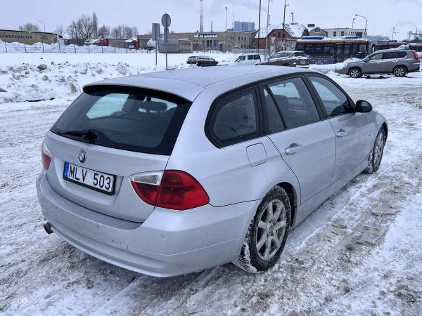 Pelēks BMW 318 2007 Klaipėda, ar dzinēja tilpumu 2.00 L un nobraukumu 322 tūkst. km par 2300 €, foto 8 vietnē AUTOMOTO.COM.LV