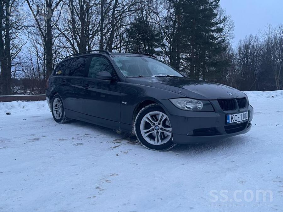 Pelēks BMW 318 2007 Kuldīga, ar dzinēja tilpumu 2.00 L un nobraukumu 330 tūkst. km par 3500 €, foto 4 vietnē AUTOMOTO.COM.LV