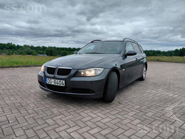 Pelēks BMW 318 2007 Valmiera, ar dzinēja tilpumu 2.00 L un nobraukumu 301 tūkst. km par 3100 €, foto 1 vietnē AUTOMOTO.COM.LV