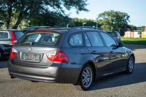 Pelēks BMW 318 2007 Liepāja, ar dzinēja tilpumu 2.00 L un nobraukumu 277 tūkst. km par 4100 €, foto 5 vietnē AUTOMOTO.COM.LV
