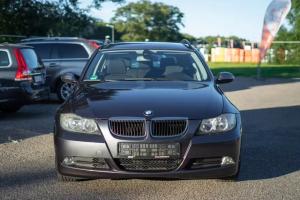 Pelēks BMW 318 2007 Liepāja, ar dzinēja tilpumu 2.00 L un nobraukumu 277 tūkst. km par 4100 €, foto 7 vietnē AUTOMOTO.COM.LV