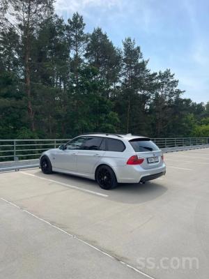 Grey BMW 318 2007 in Riga, with an engine capacity of 2.00 L and mileage of 366 thousand km for 4800 €, photo 10 on AUTOMOTO.COM.LV