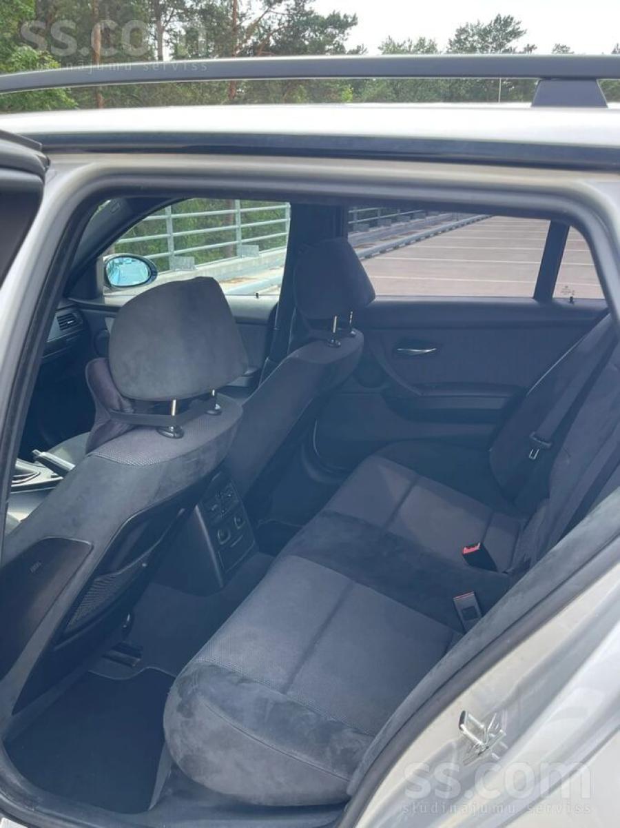 Grey BMW 318 2007 in Riga, with an engine capacity of 2.00 L and mileage of 366 thousand km for 4800 €, photo 14 on AUTOMOTO.COM.LV