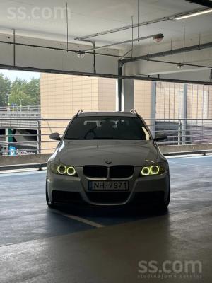 Grey BMW 318 2007 in Riga, with an engine capacity of 2.00 L and mileage of 366 thousand km for 4800 €, photo 17 on AUTOMOTO.COM.LV