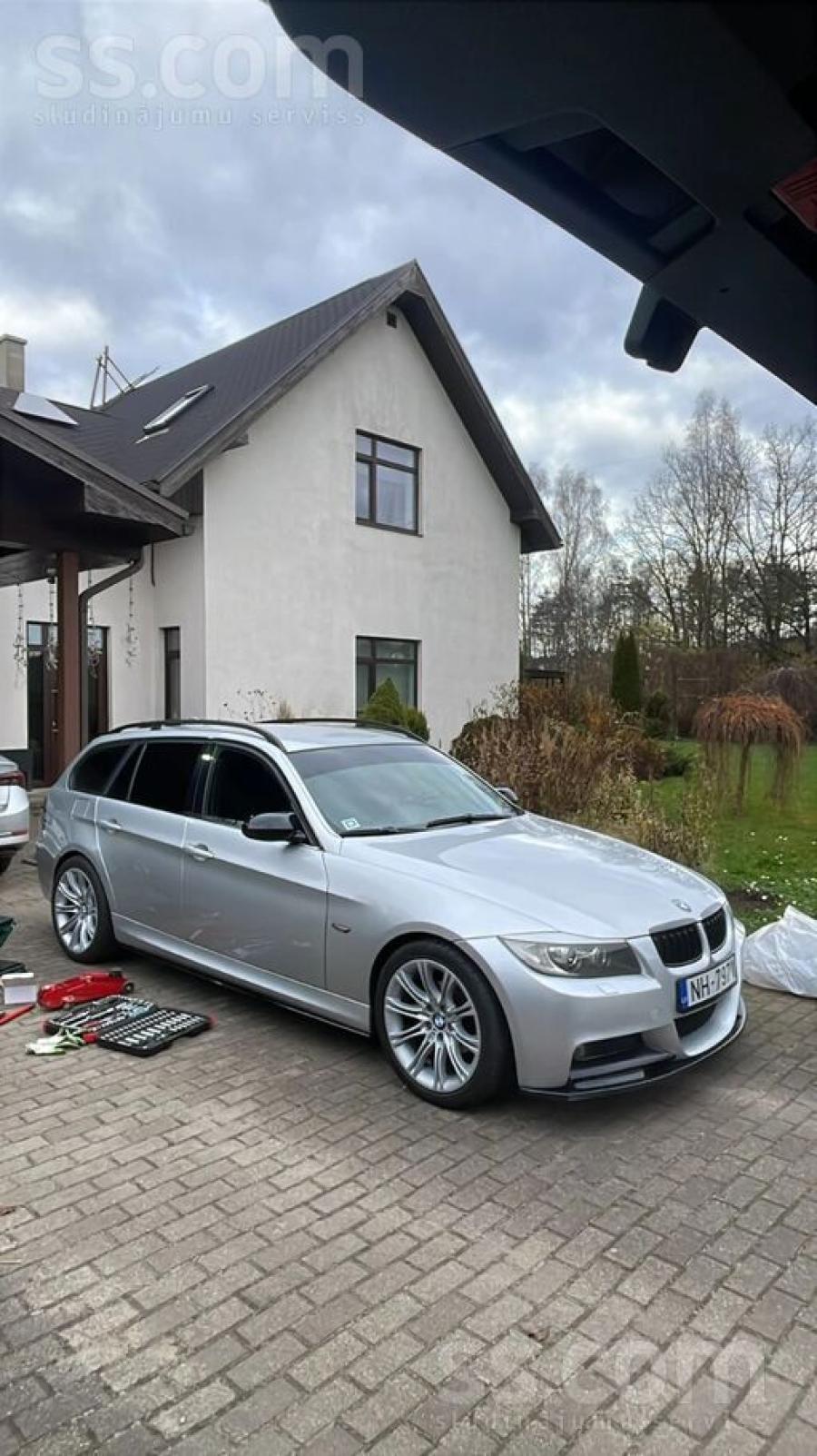 Grey BMW 318 2007 in Riga, with an engine capacity of 2.00 L and mileage of 366 thousand km for 4800 €, photo 21 on AUTOMOTO.COM.LV