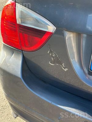 Pelēks BMW 318 2007 Rīga, ar dzinēja tilpumu 2.00 L un nobraukumu 314 tūkst. km par 2900 €, foto 9 vietnē AUTOMOTO.COM.LV