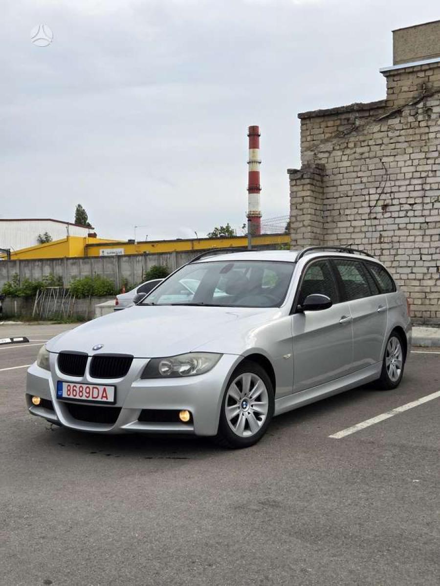 Grey BMW 318 2007 in Klaipeda, with an engine capacity of 2.00 L and mileage of 230 thousand km for 2600 €, photo 1 on AUTOMOTO.COM.LV