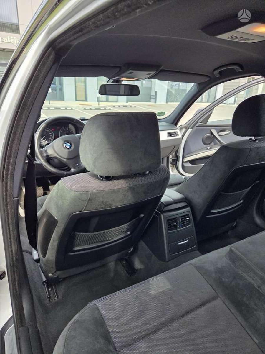 Grey BMW 318 2007 in Klaipeda, with an engine capacity of 2.00 L and mileage of 230 thousand km for 2600 €, photo 20 on AUTOMOTO.COM.LV