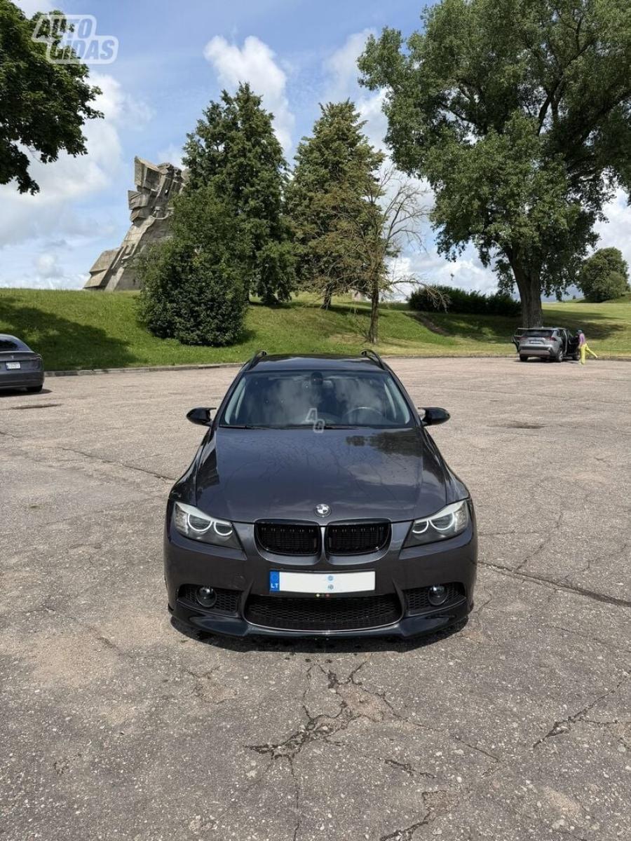 Pelēks BMW 318 2007 Kauņa, ar dzinēja tilpumu 2.00 L un nobraukumu 393 tūkst. km par 5399 €, foto 1 vietnē AUTOMOTO.COM.LV