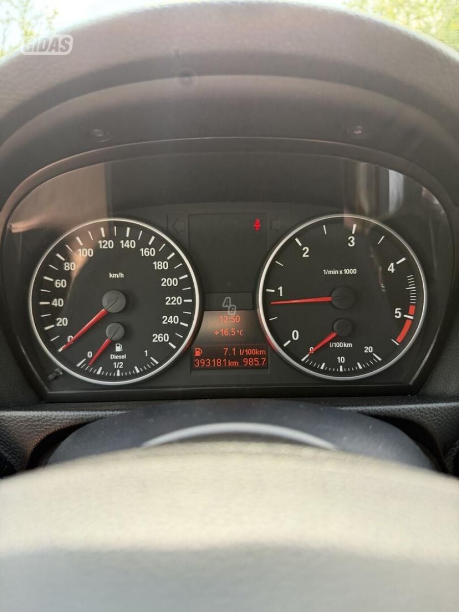 Pelēks BMW 318 2007 Kauņa, ar dzinēja tilpumu 2.00 L un nobraukumu 393 tūkst. km par 5399 €, foto 13 vietnē AUTOMOTO.COM.LV